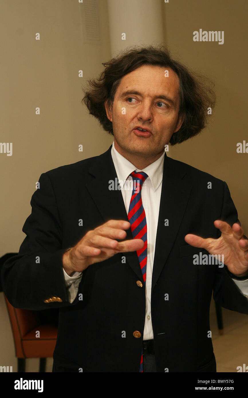 Maison De Champagne Taittinger Stockfotos und -bilder Kaufen - Alamy