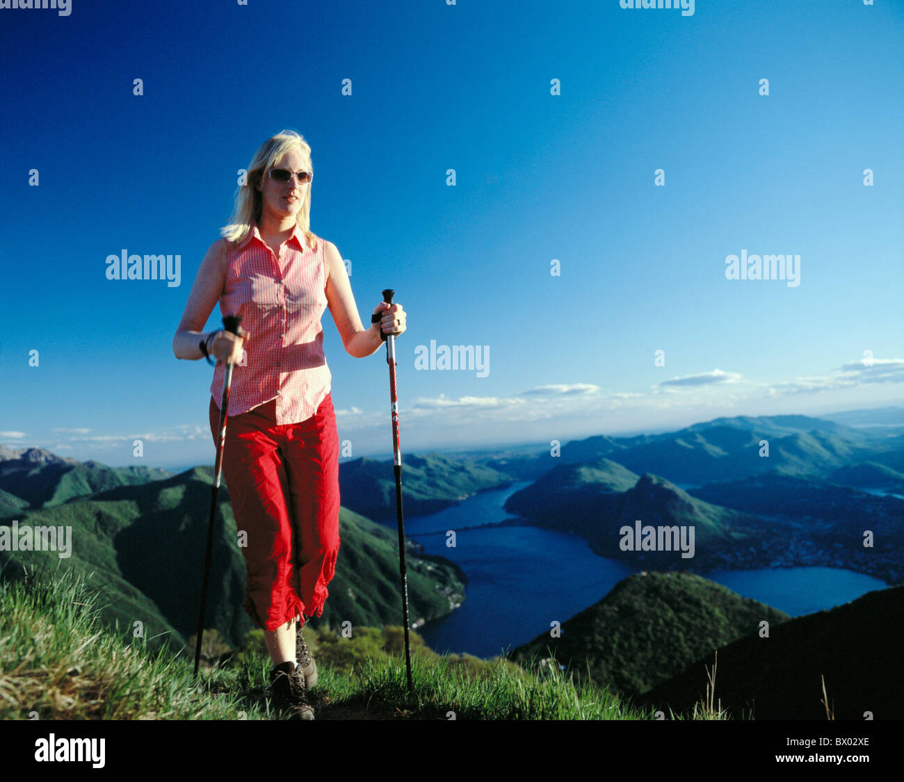 Alpen Alpen Berge Bergwandern Bre Frau Freizeit Kanton Tessin Lago di ...
