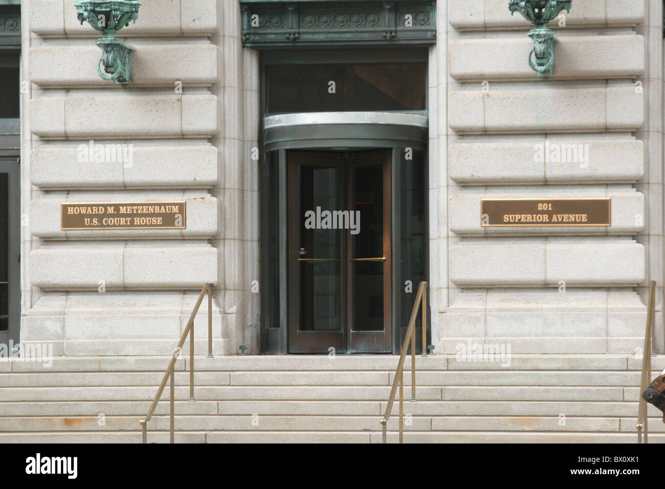 Cleveland federal building eingang -Fotos und -Bildmaterial in hoher ...