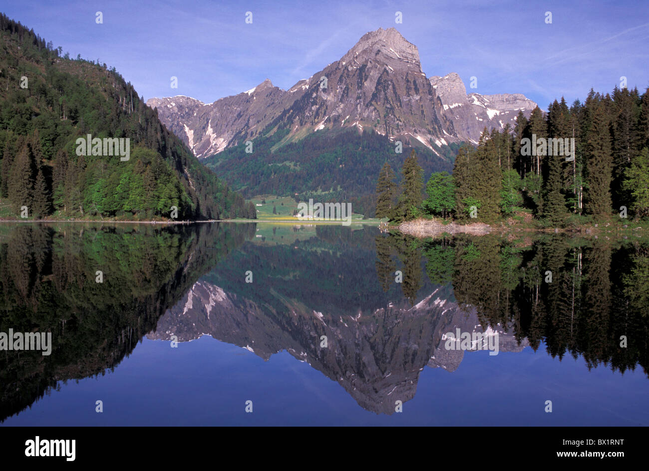 Kanton Glarus See Berg Berge Obersee Reflexion Landschaft ...