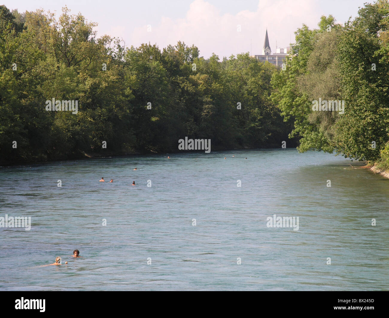 Aare river swimming -Fotos und -Bildmaterial in hoher Auflösung – Alamy