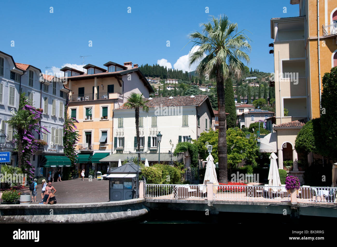 Gardone Riviera am Gardasee, Italien Stockfotografie - Alamy