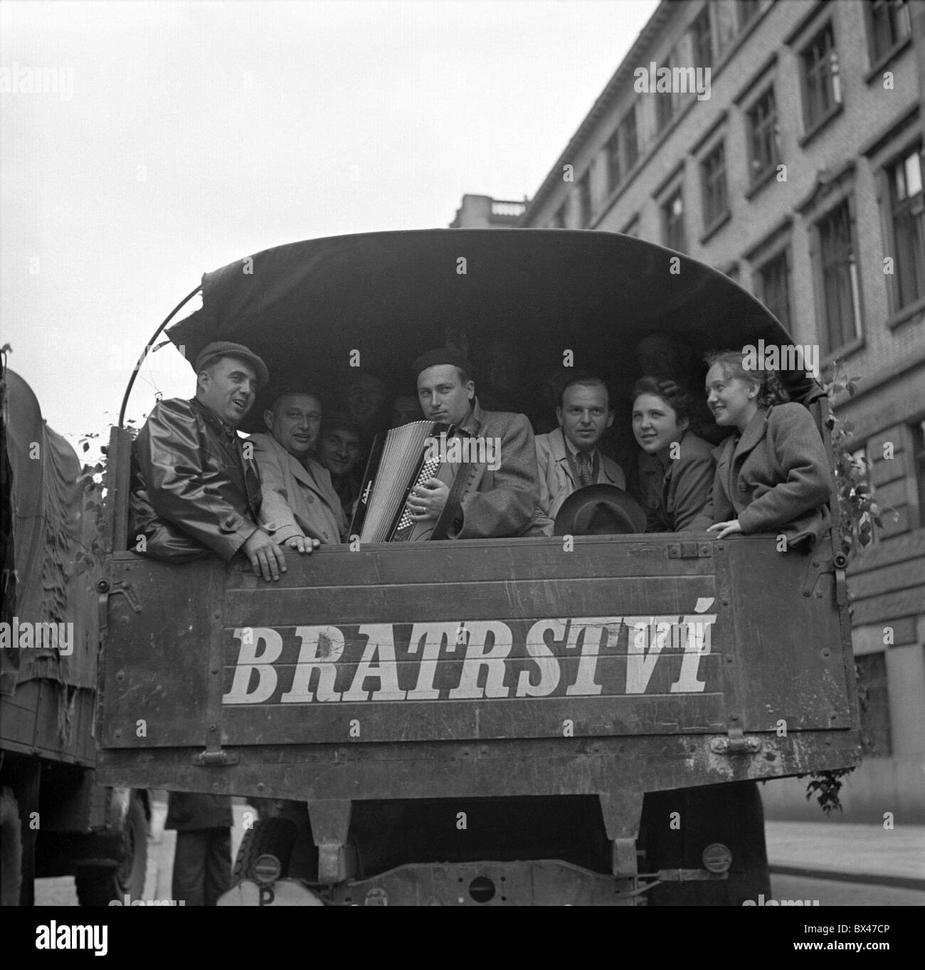Propaganda Lkw Stockfotos und -bilder Kaufen - Alamy
