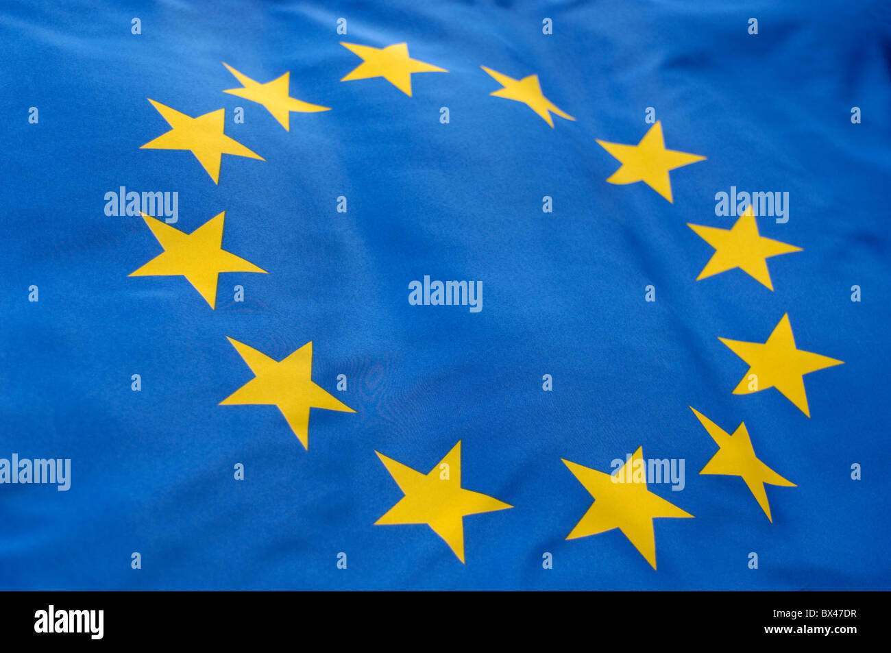 Europe flag -Fotos und -Bildmaterial in hoher Auflösung – Alamy