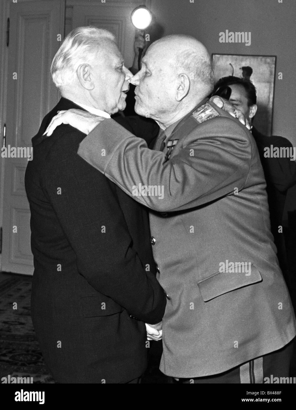 Sowjetischer marschall ivan konev -Fotos und -Bildmaterial in hoher ...