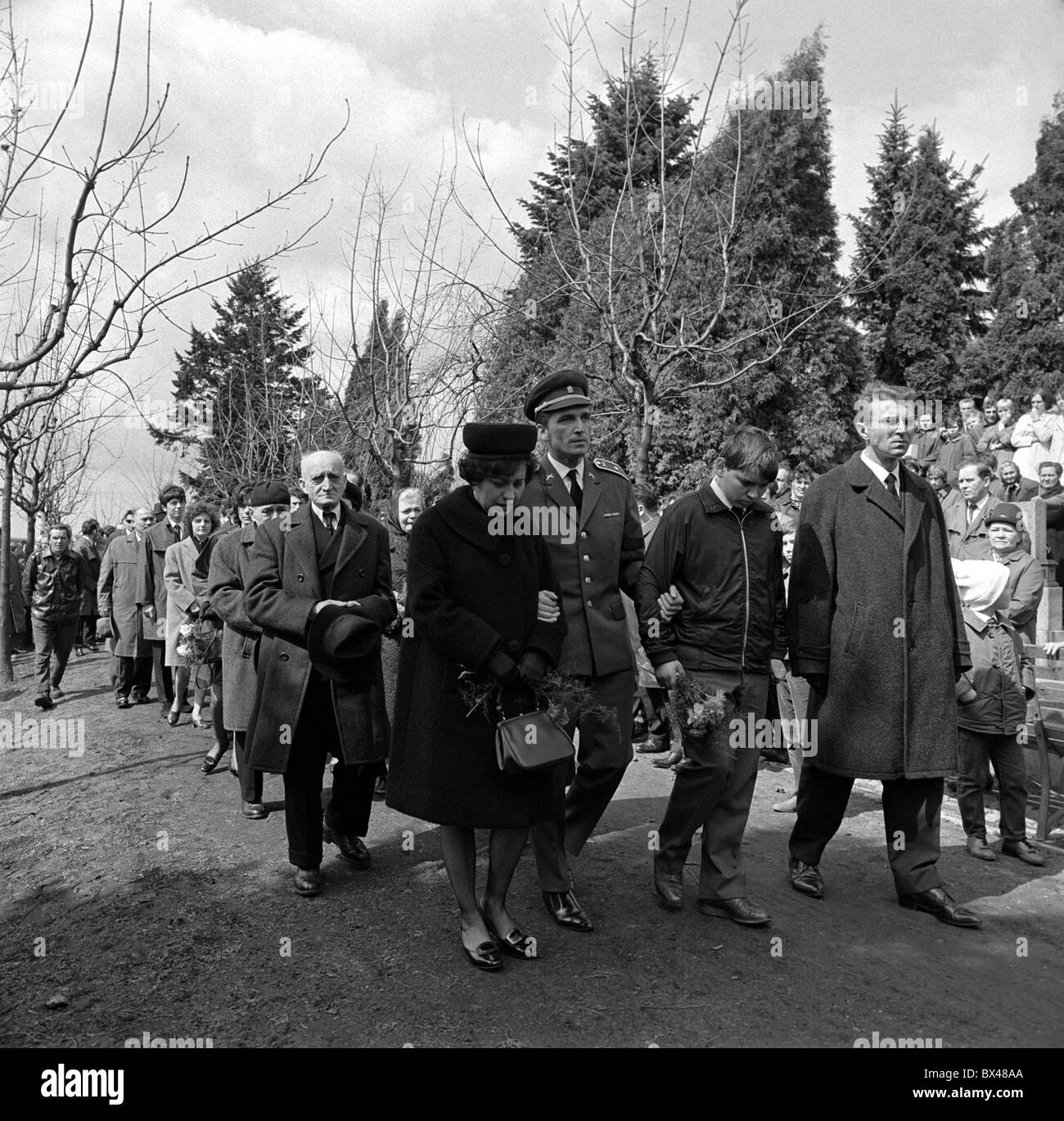 Jan palach funeral -Fotos und -Bildmaterial in hoher Auflösung – Alamy