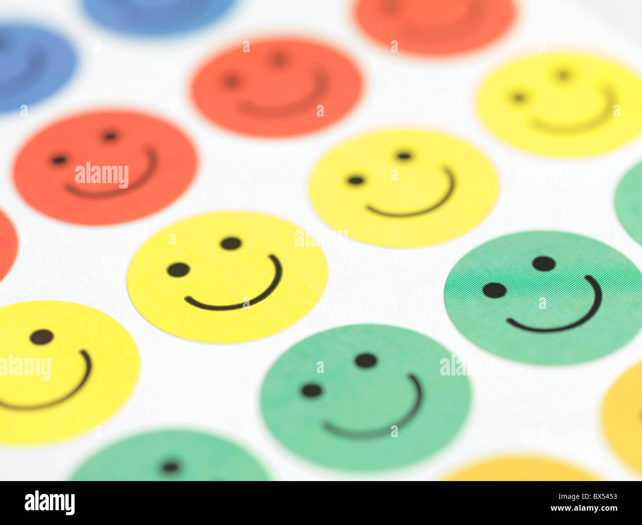 Smiley face sticker -Fotos und -Bildmaterial in hoher Auflösung – Alamy