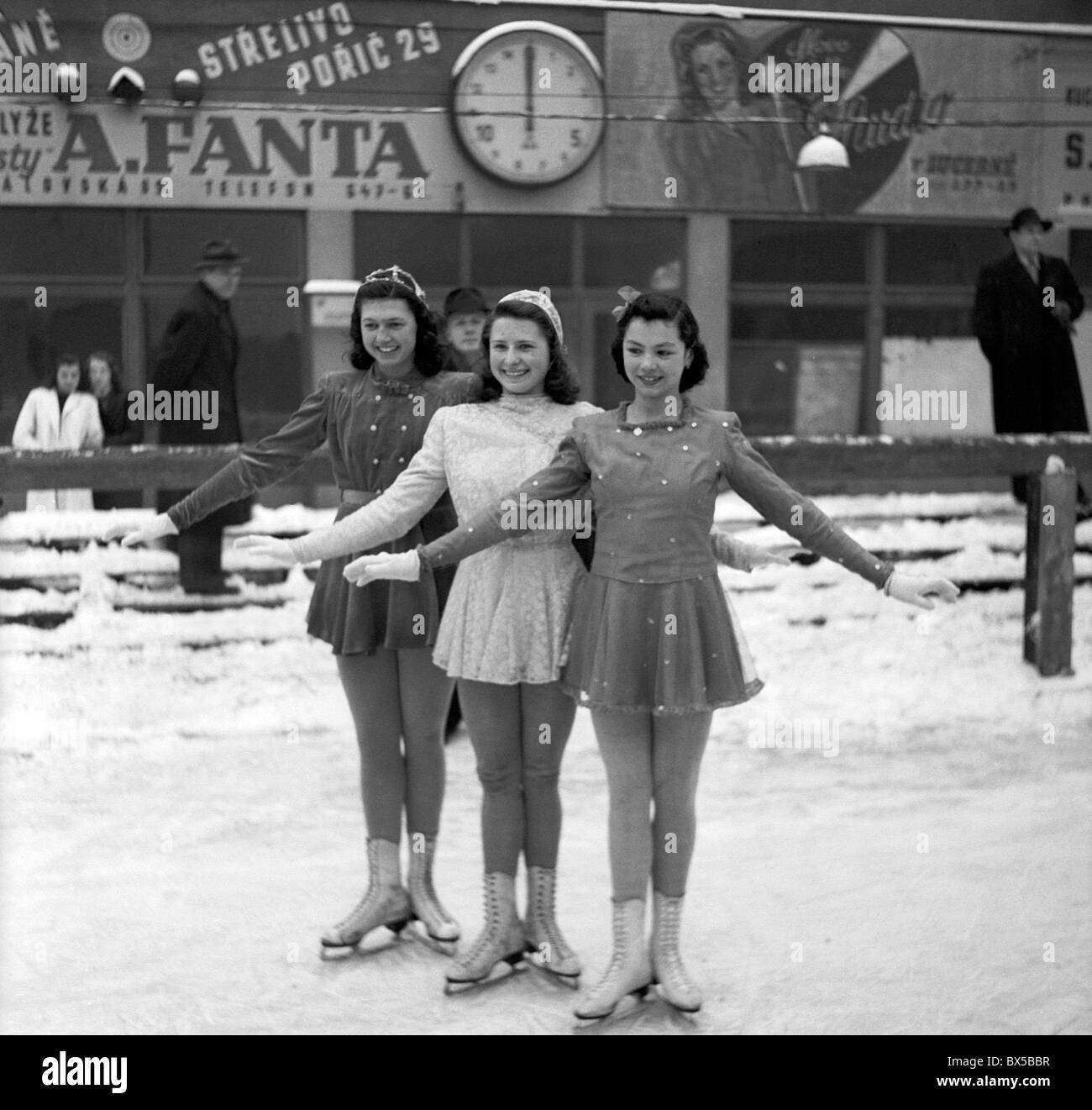 Stvanice stadion -Fotos und -Bildmaterial in hoher Auflösung – Alamy