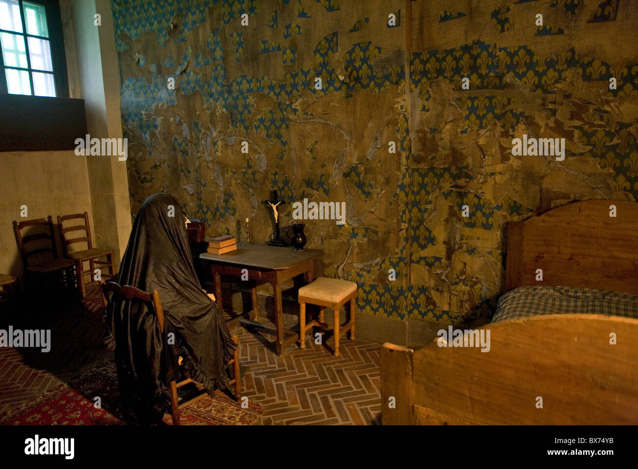 Medieval prison cell -Fotos und -Bildmaterial in hoher Auflösung – Alamy