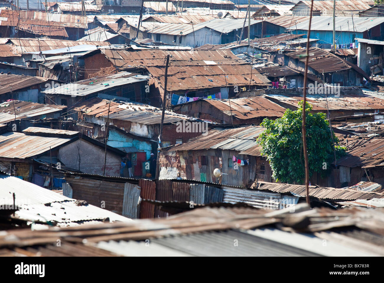 Poor slums -Fotos und -Bildmaterial in hoher Auflösung - Seite 2 - Alamy