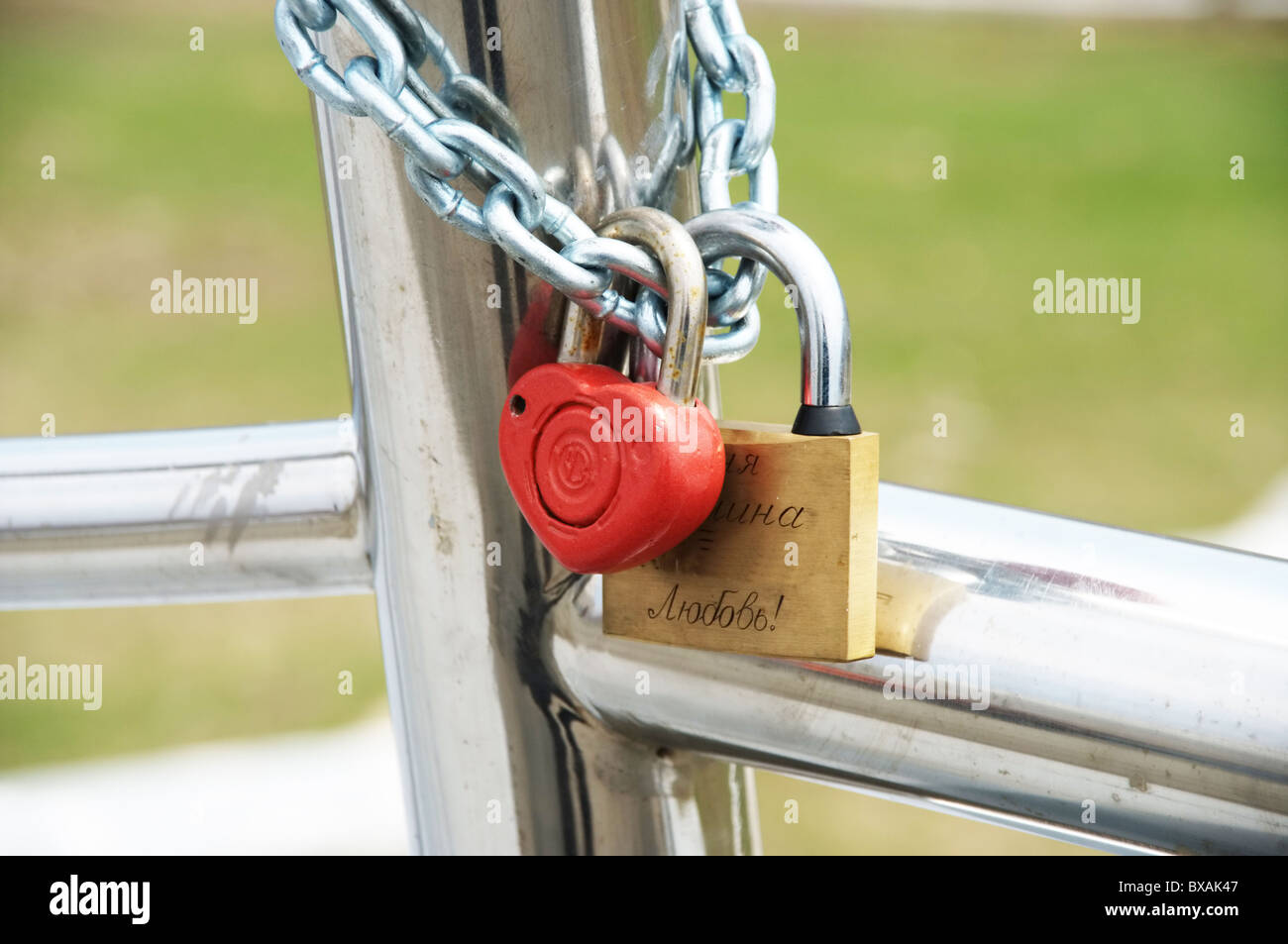 Hochzeit sperrt eine treue Symbol Hochzeit ritual Stockfotografie - Alamy