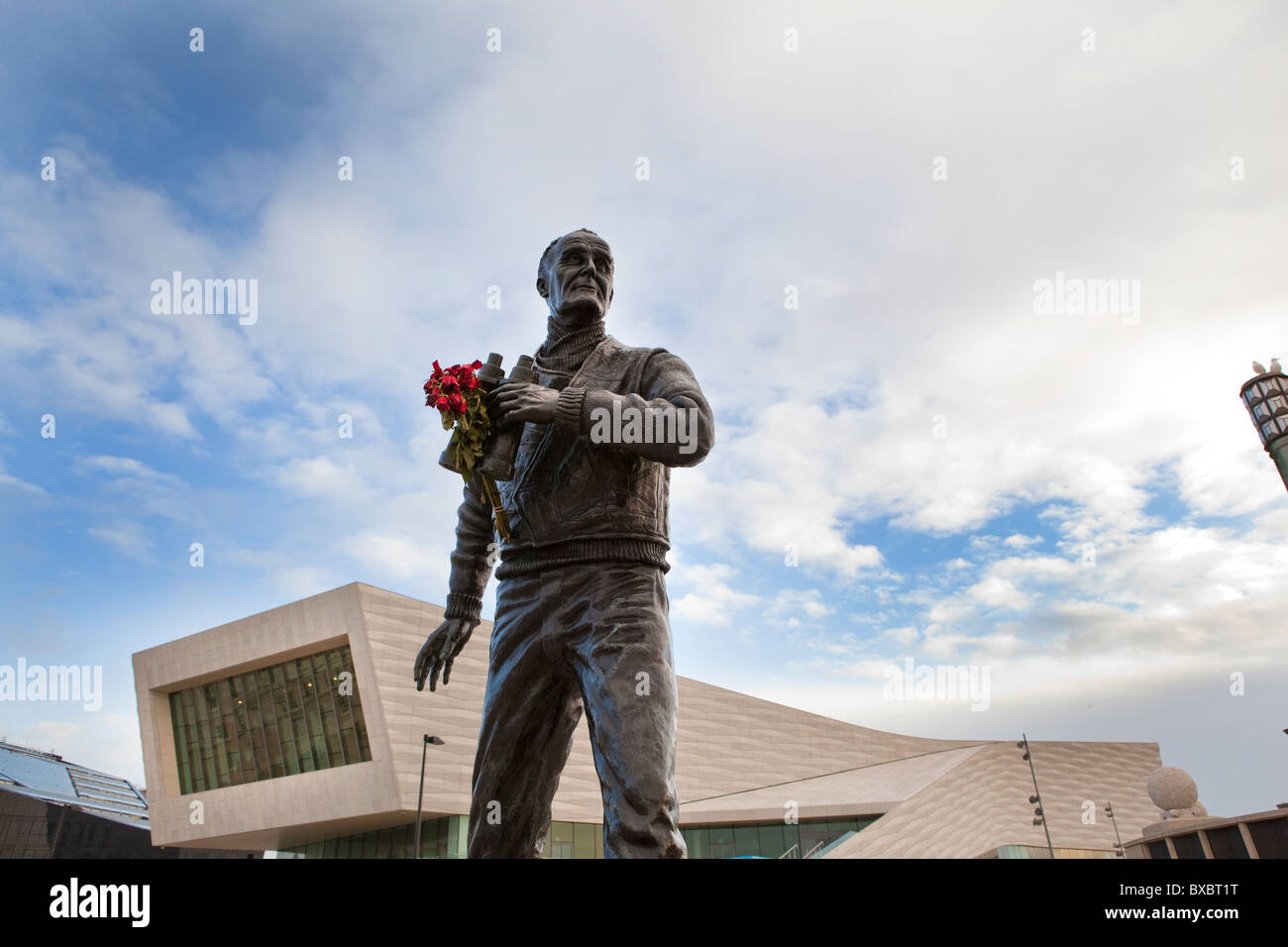Johnnie walker statue -Fotos und -Bildmaterial in hoher Auflösung – Alamy
