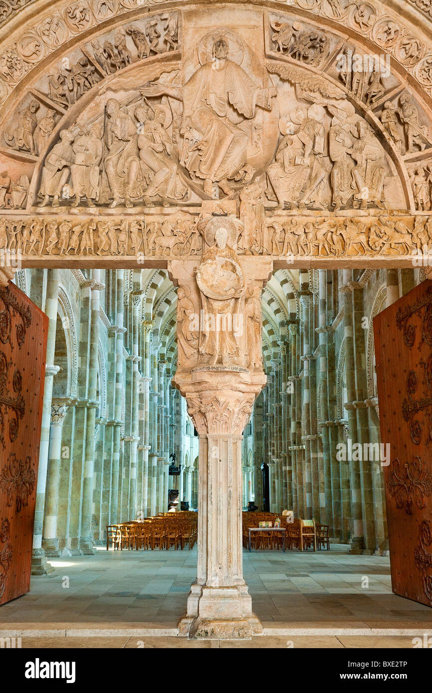 Heilige madeleine basilika -Fotos und -Bildmaterial in hoher Auflösung – Alamy