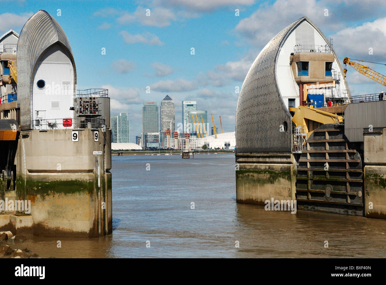 Die Thames Barrier eine Flut-Kontrollstruktur an der Themse gebaut ...