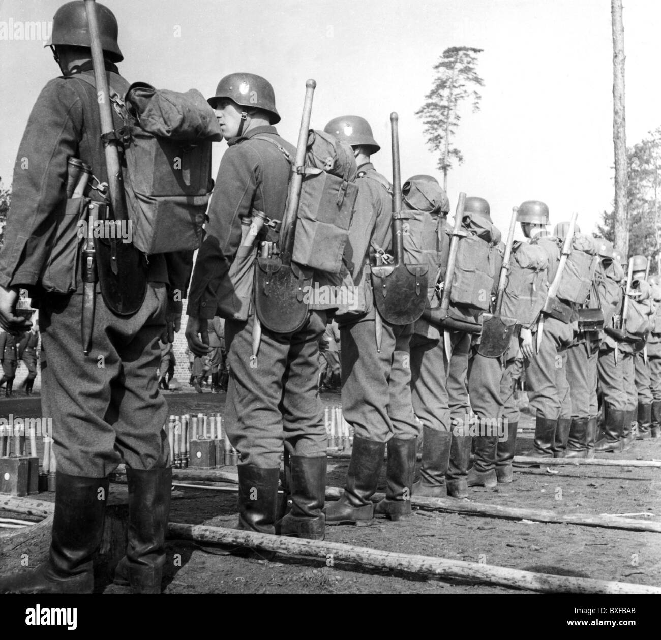 Nationalsozialismus / Nationalsozialismus, Militär, Wehrmacht, Heer ...