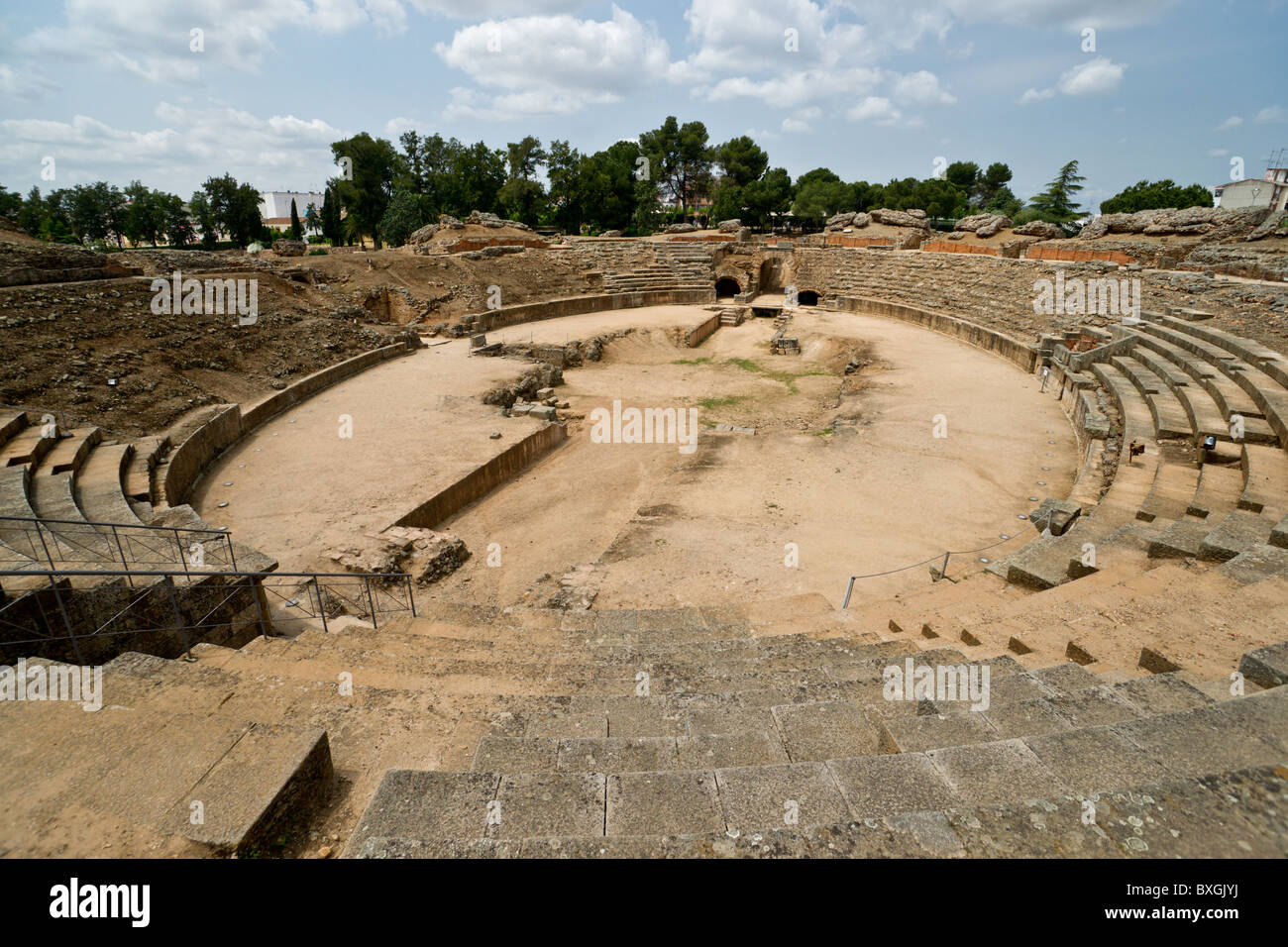 Merida amphitheater arena -Fotos und -Bildmaterial in hoher Auflösung ...