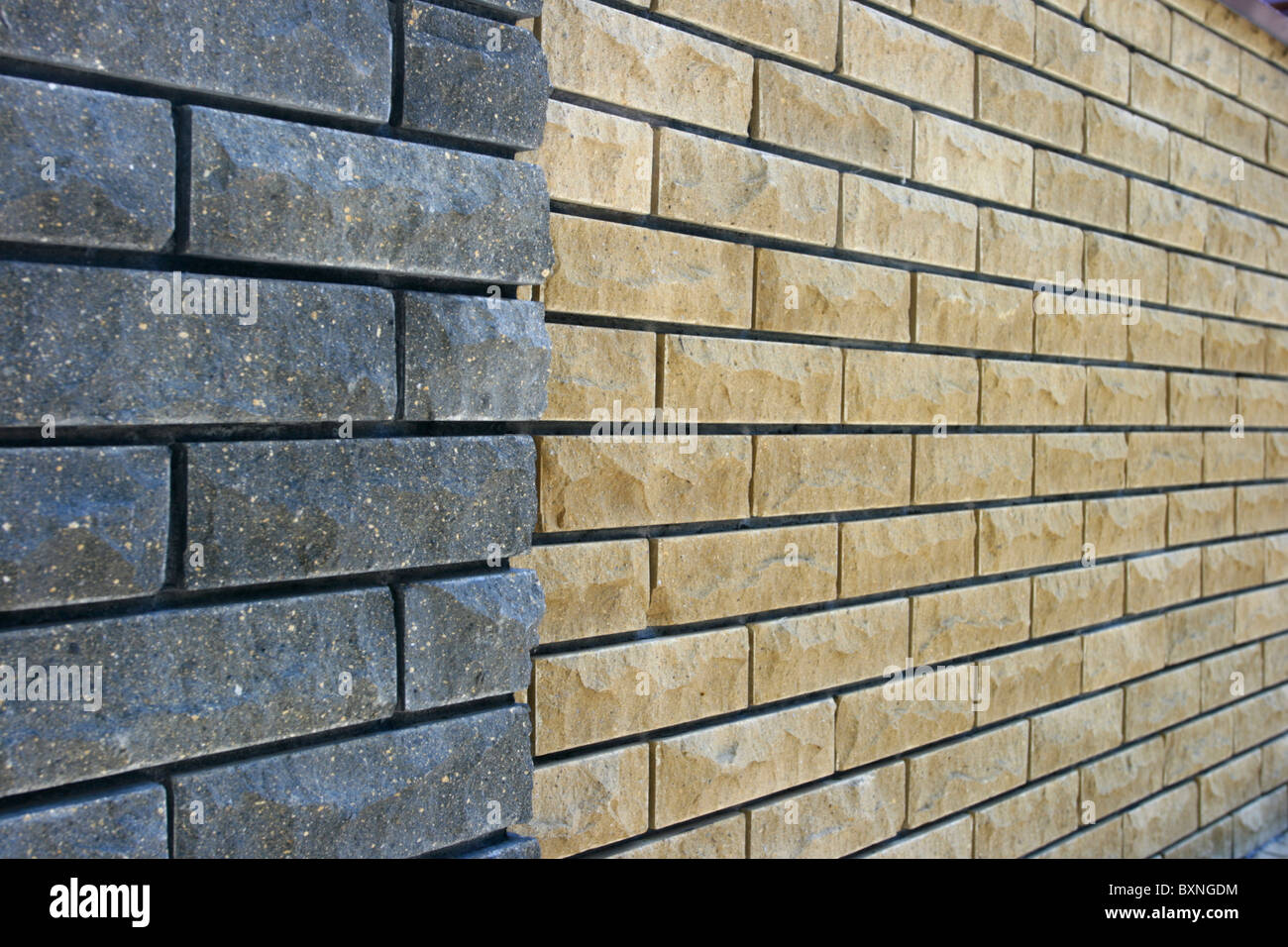 Ziegel und zaun Stockfotos und -bilder Kaufen - Alamy