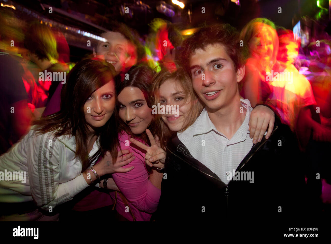 Nachtleben, Prag, Tschechische Republik Stockfotografie - Alamy