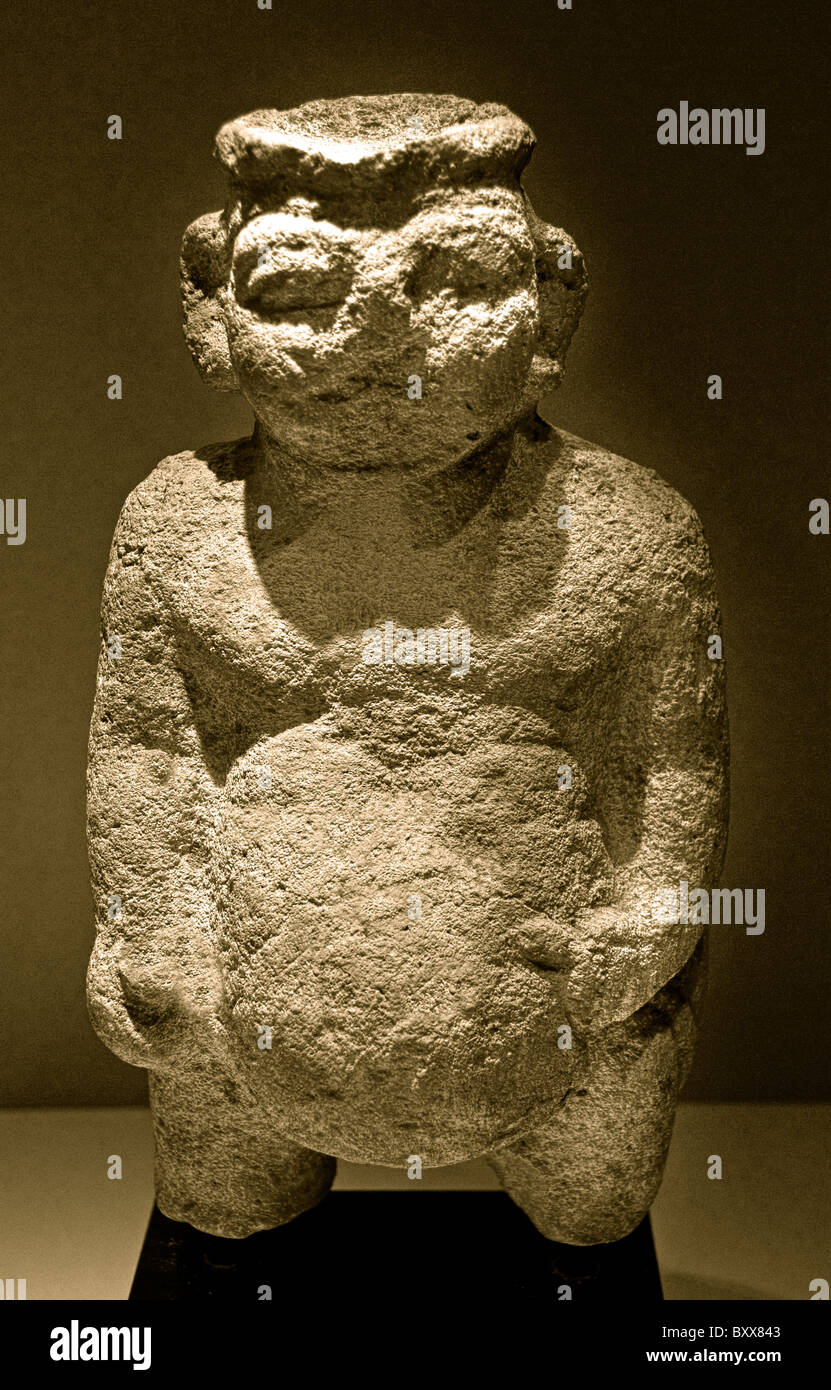 Dwarf female -Fotos und -Bildmaterial in hoher Auflösung – Alamy