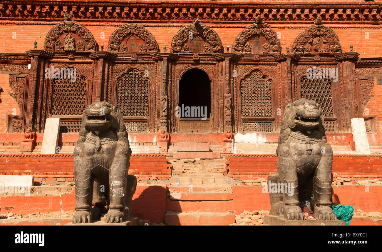 Shiva parvati temple -Fotos und -Bildmaterial in hoher Auflösung – Alamy