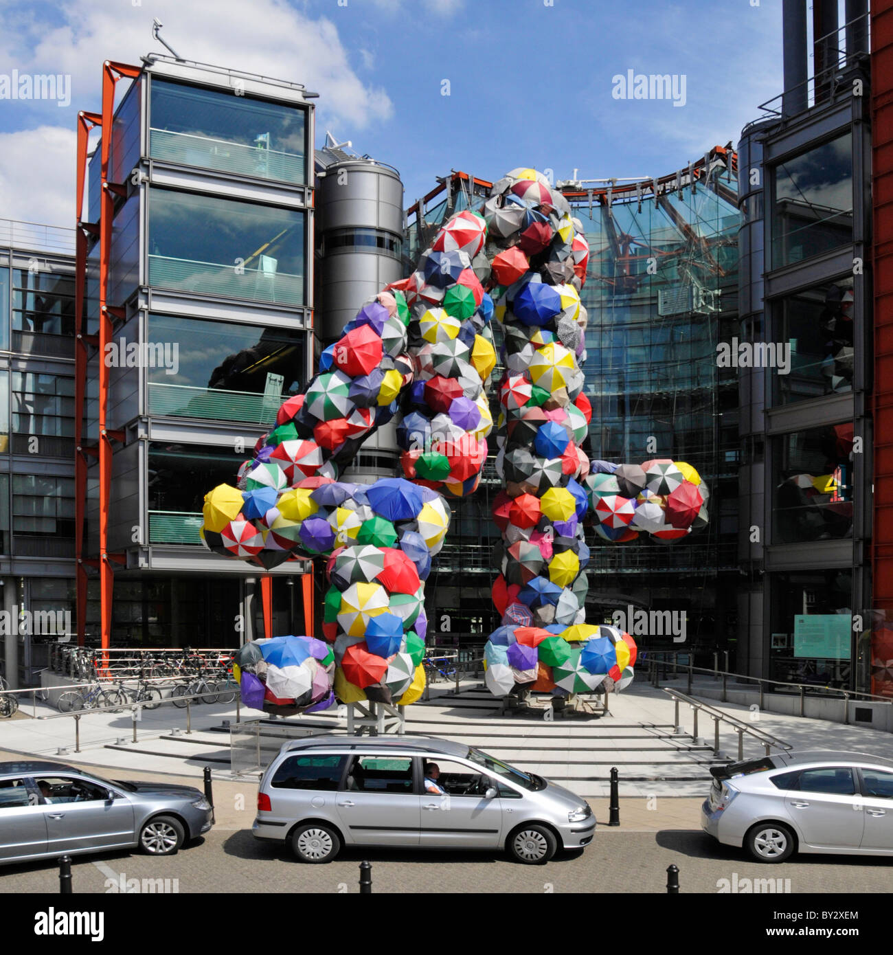 Channel four hq -Fotos und -Bildmaterial in hoher Auflösung – Alamy