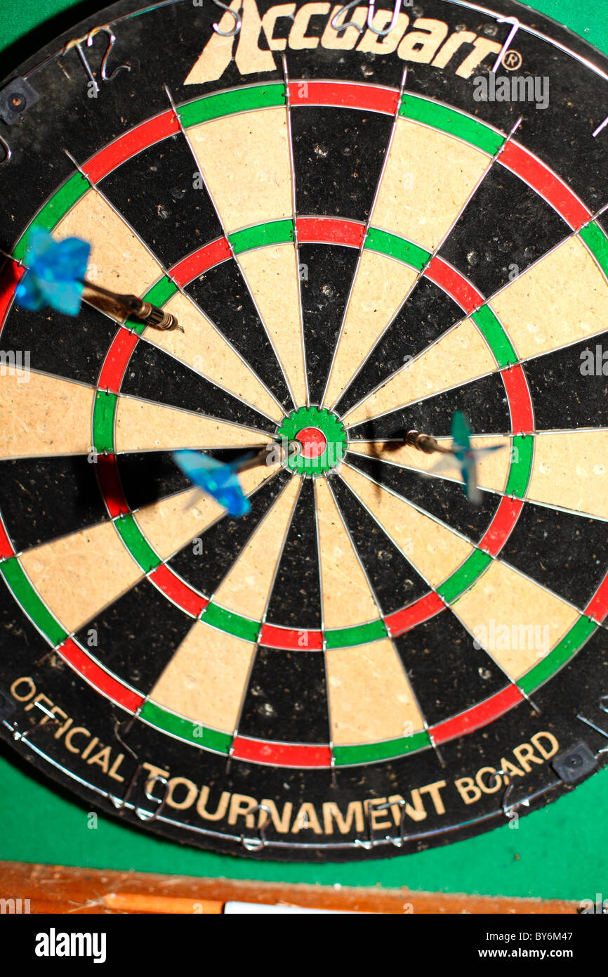 Offizielle Turnier Dartscheibe Stockfotos und -bilder Kaufen - Alamy