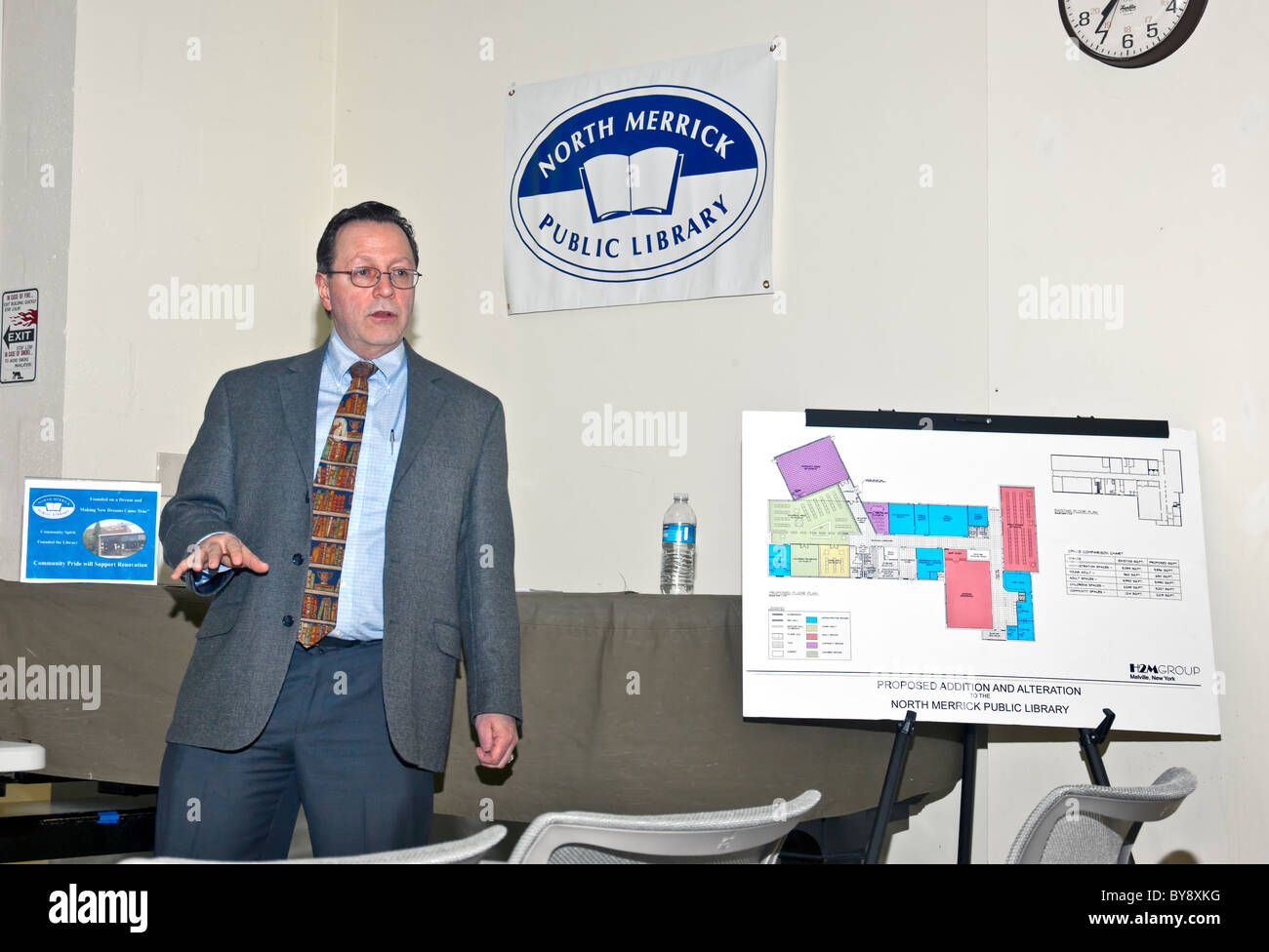 Northern merrick public library -Fotos und -Bildmaterial in hoher ...