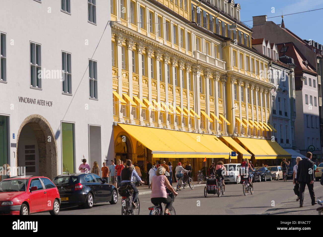 Delikatessen dallmayr -Fotos und -Bildmaterial in hoher Auflösung – Alamy