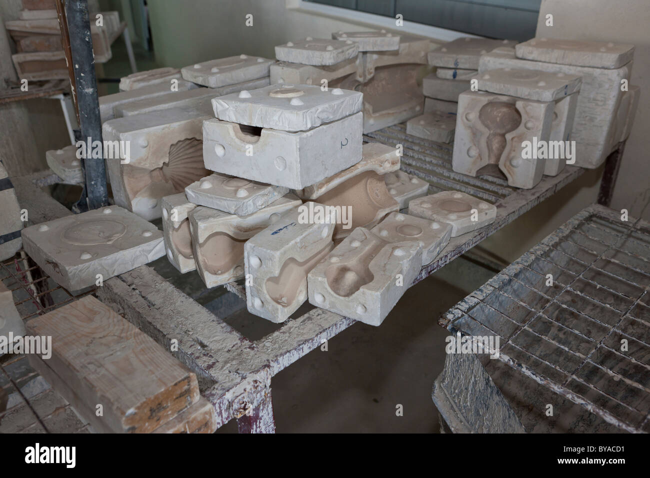 Gips Von Paris Handwerk Stockfotos und -bilder Kaufen - Alamy