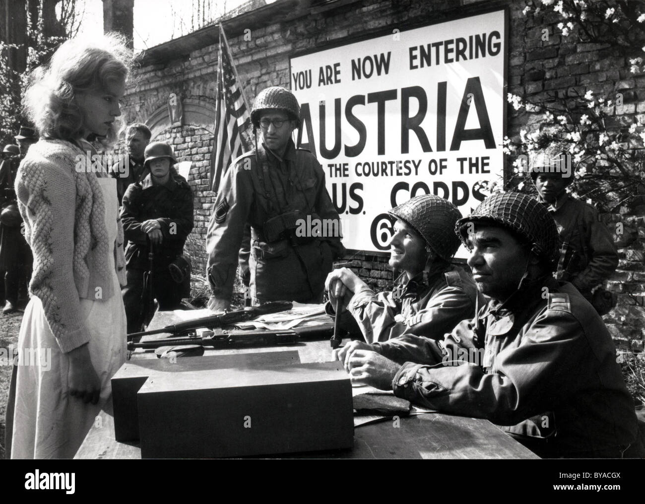 Wohin Und Zurück - Willkommen im Jahr 1986 Wien Österreich Regisseur ...