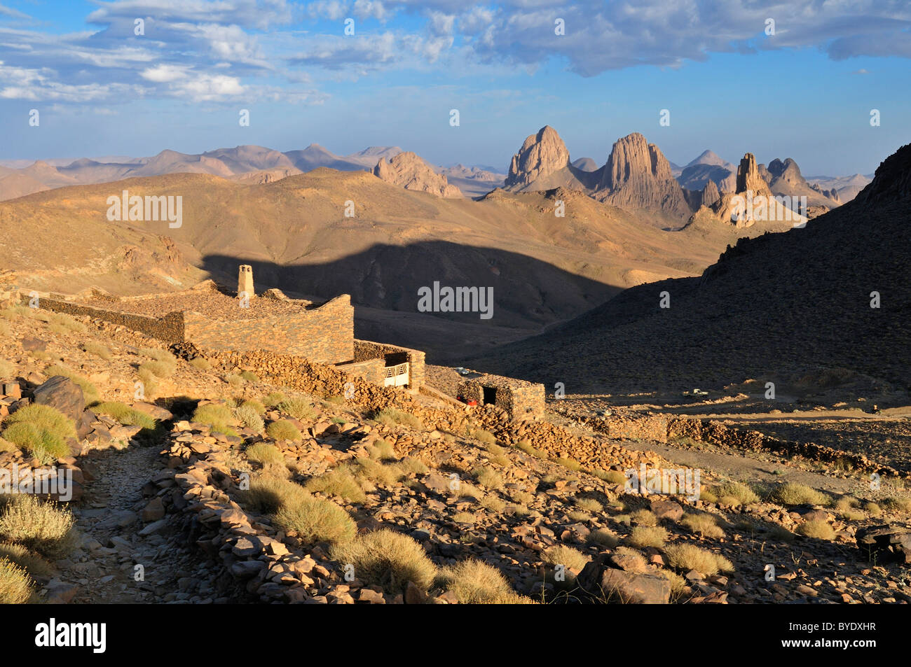 View Hoggar Mountains Ahaggar Stockfotos und -bilder Kaufen - Alamy