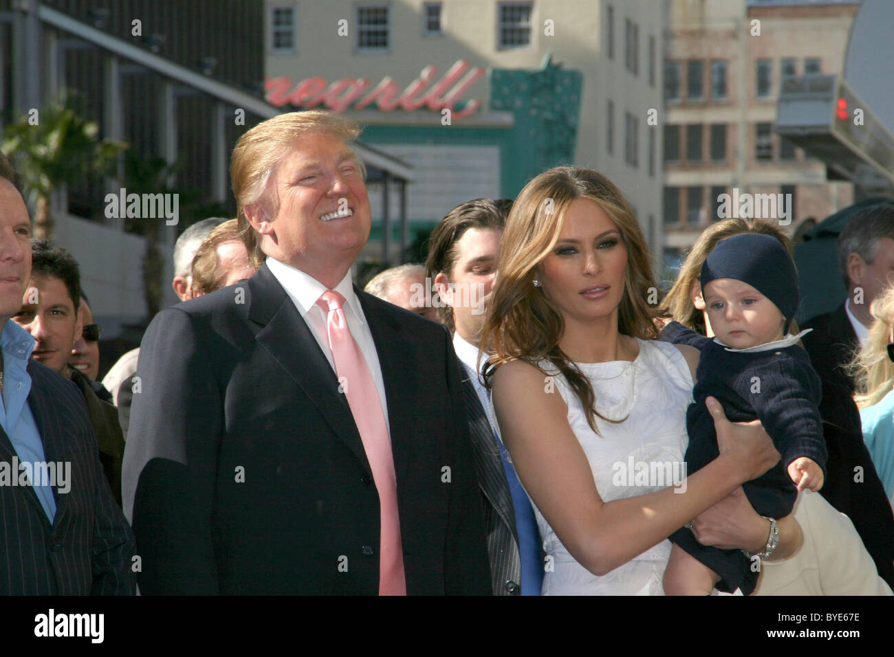 Donald trump melania trump son -Fotos und -Bildmaterial in hoher ...
