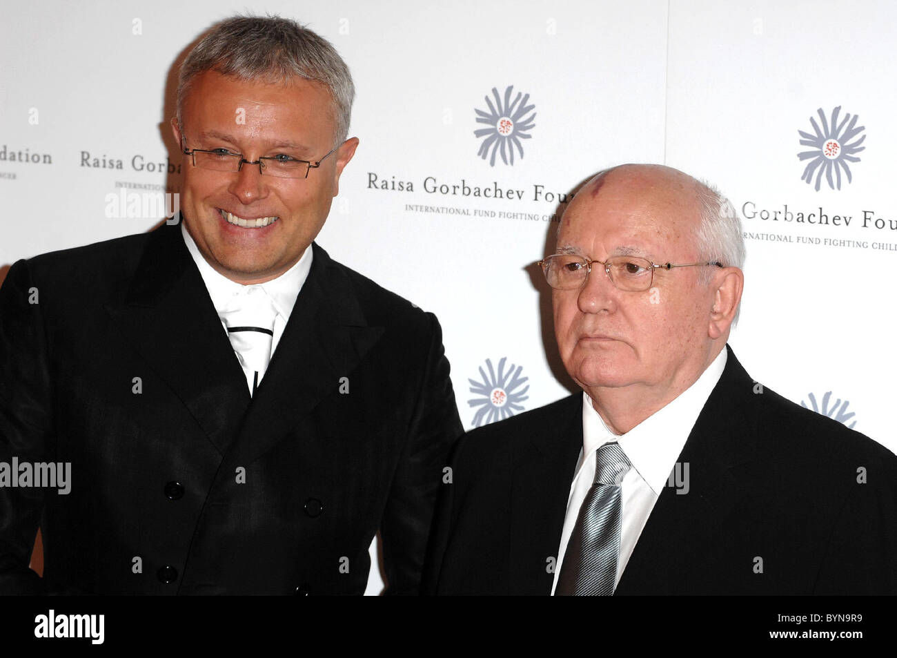 Raisa gorbachev foundation dinner -Fotos und -Bildmaterial in hoher ...