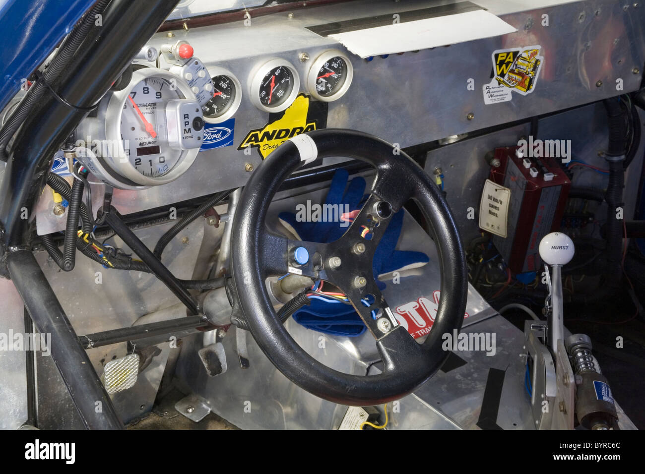 Rennwagen cockpit -Fotos und -Bildmaterial in hoher Auflösung – Alamy