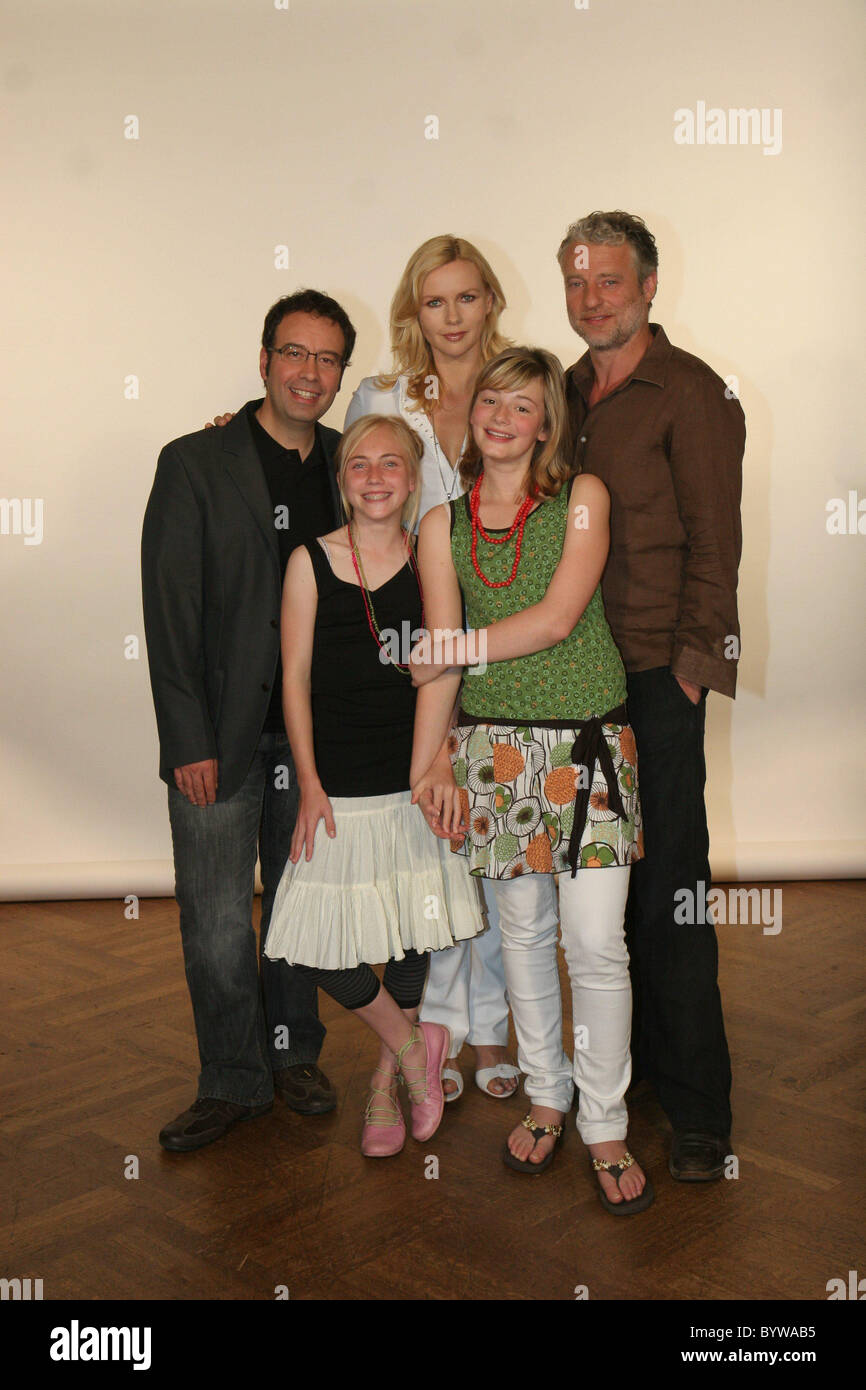 Miguel Alexandre, Maria Ehrich, Elisa Schlott, Veronica Ferres, Filip ...