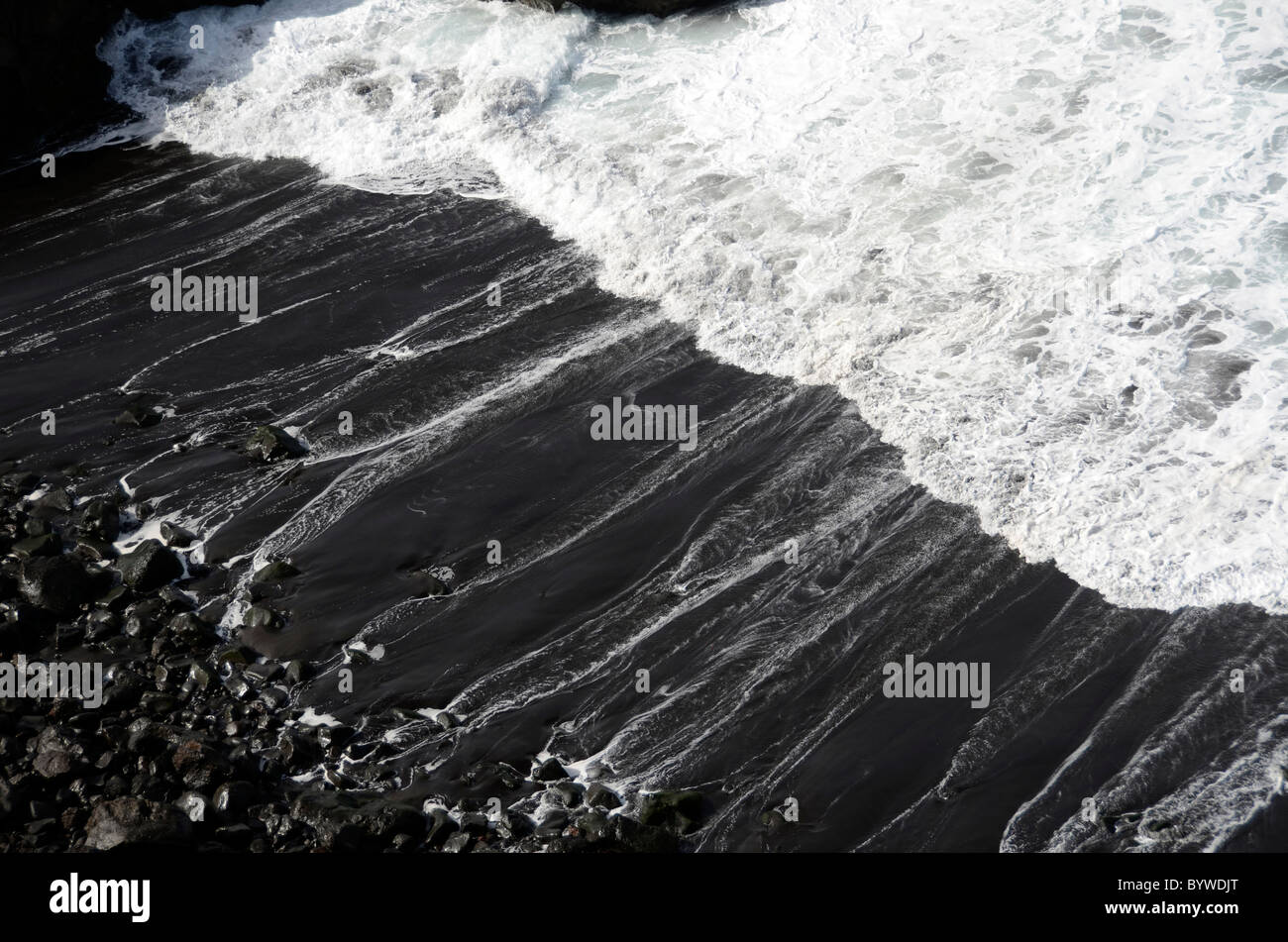Vulkanischer strand -Fotos und -Bildmaterial in hoher Auflösung – Alamy