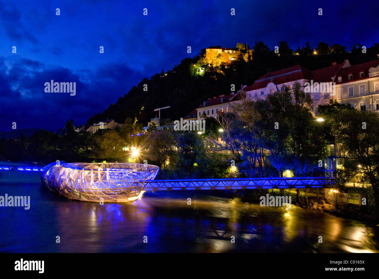 Graz at night -Fotos und -Bildmaterial in hoher Auflösung - Seite 3 - Alamy