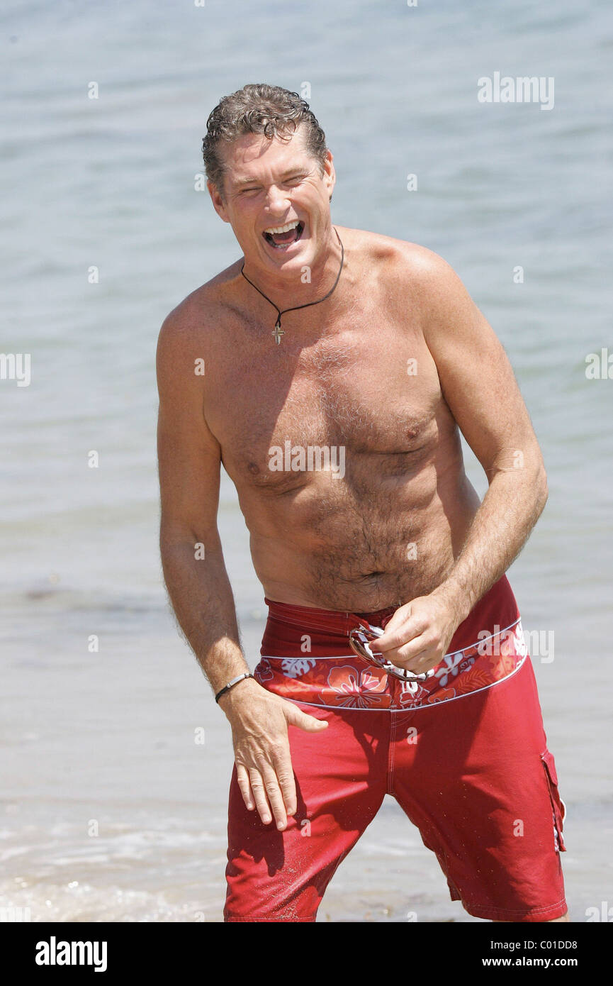 Baywatch star David Hasselhoff war wieder in das Wasser für seine ...