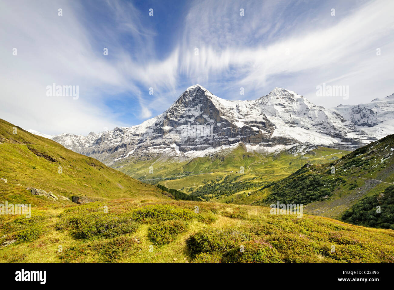 Eiger und moench peaks Stockfotos und -bilder Kaufen - Alamy
