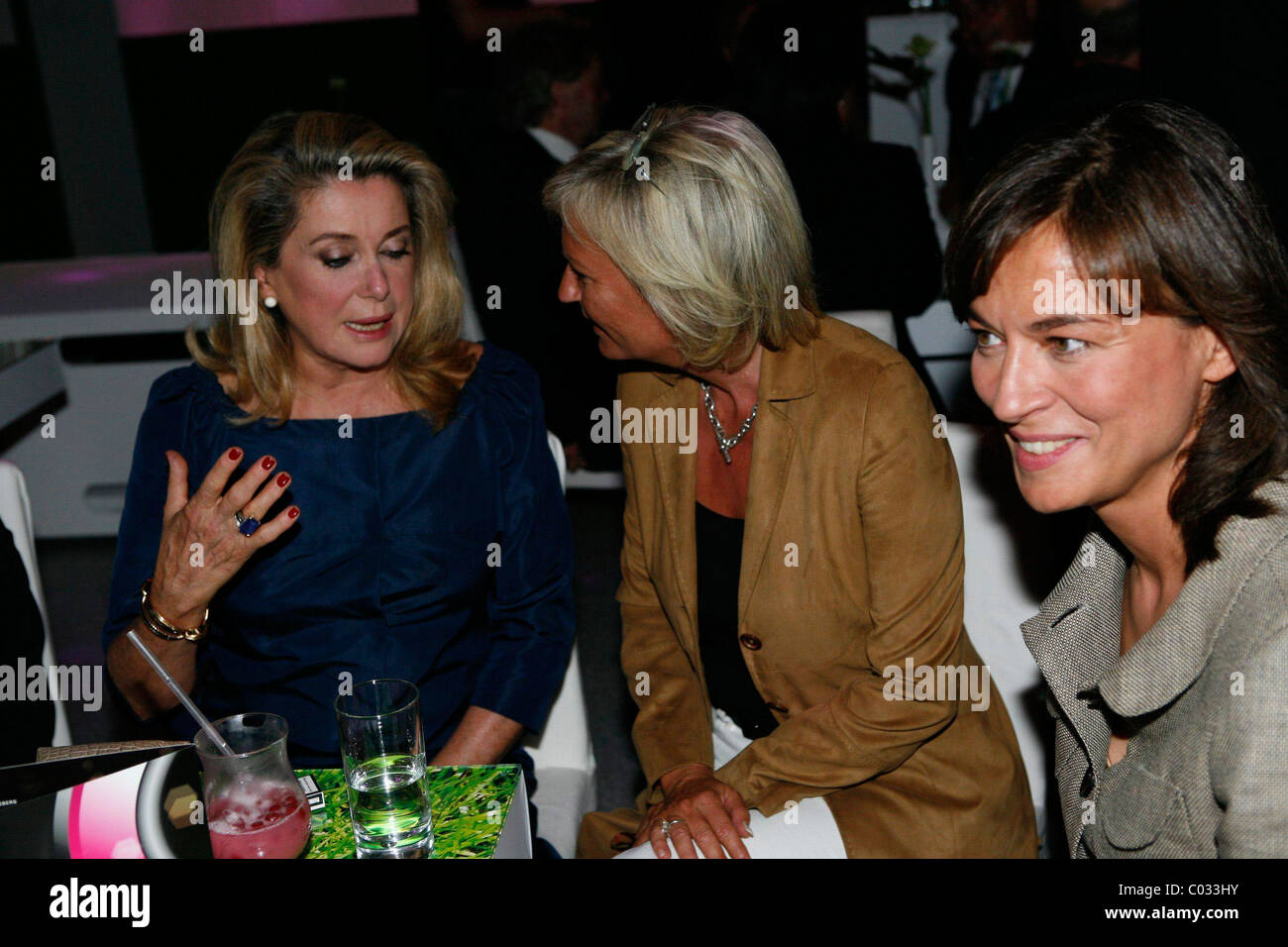 Catherine Deneuve, Sabine Christiansen, Maybrit Illner T-Com "Welcome ...