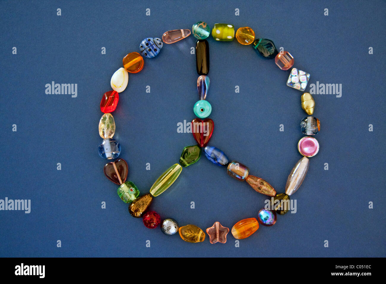 Globales symbol des friedens -Fotos und -Bildmaterial in hoher ...