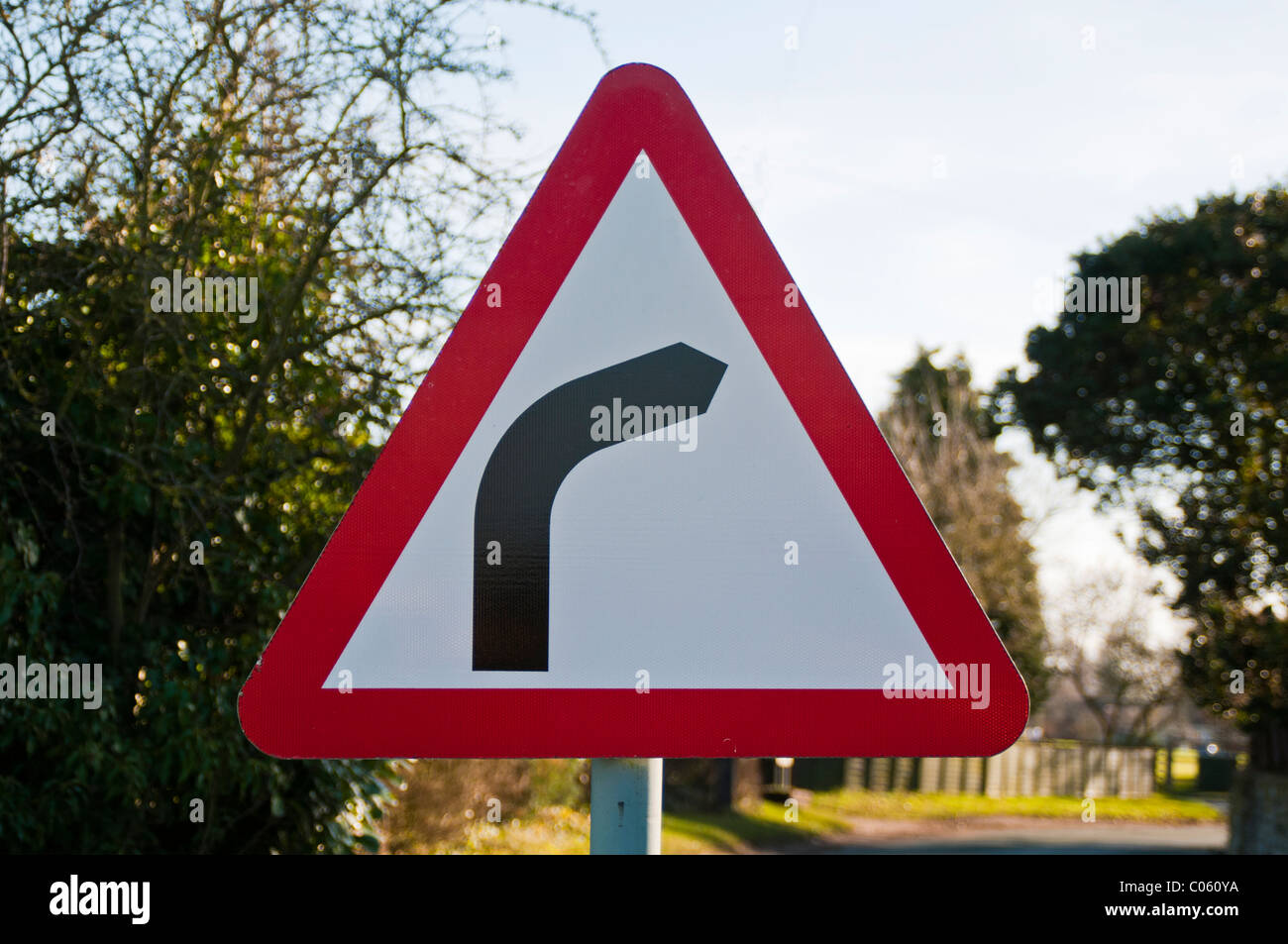 Warnschild zeichen beschilderung -Fotos und -Bildmaterial in hoher ...