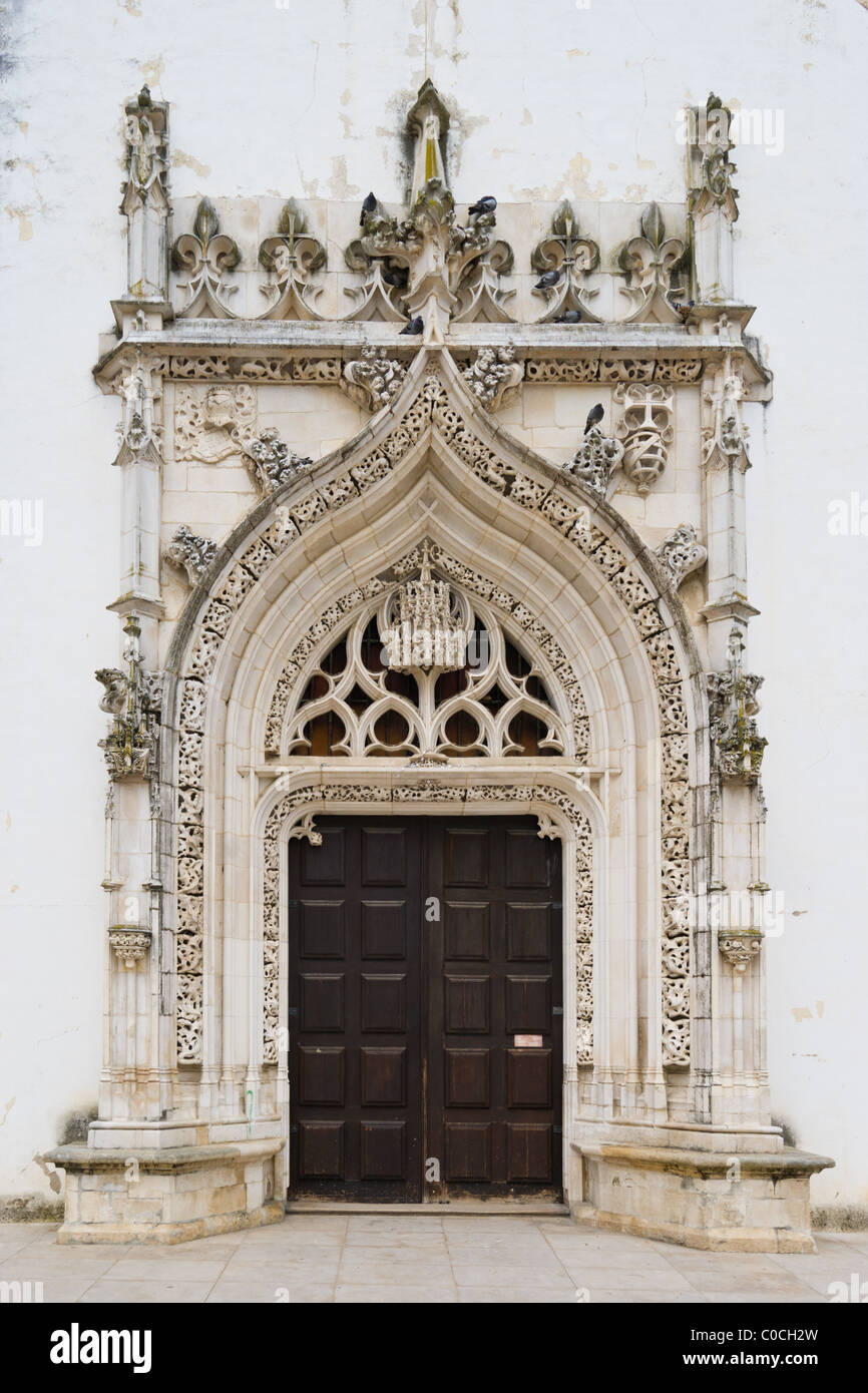 Extravaganter gotischer baustil -Fotos und -Bildmaterial in hoher ...