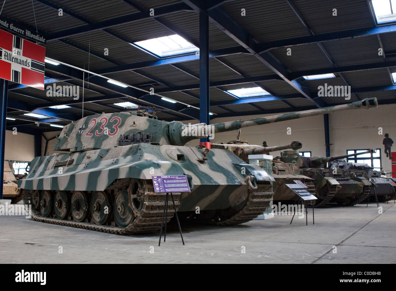 Panzerkampfwagen Tiger Ausf. B oder Tiger B (Sd.Kfz. 182). Aka ...