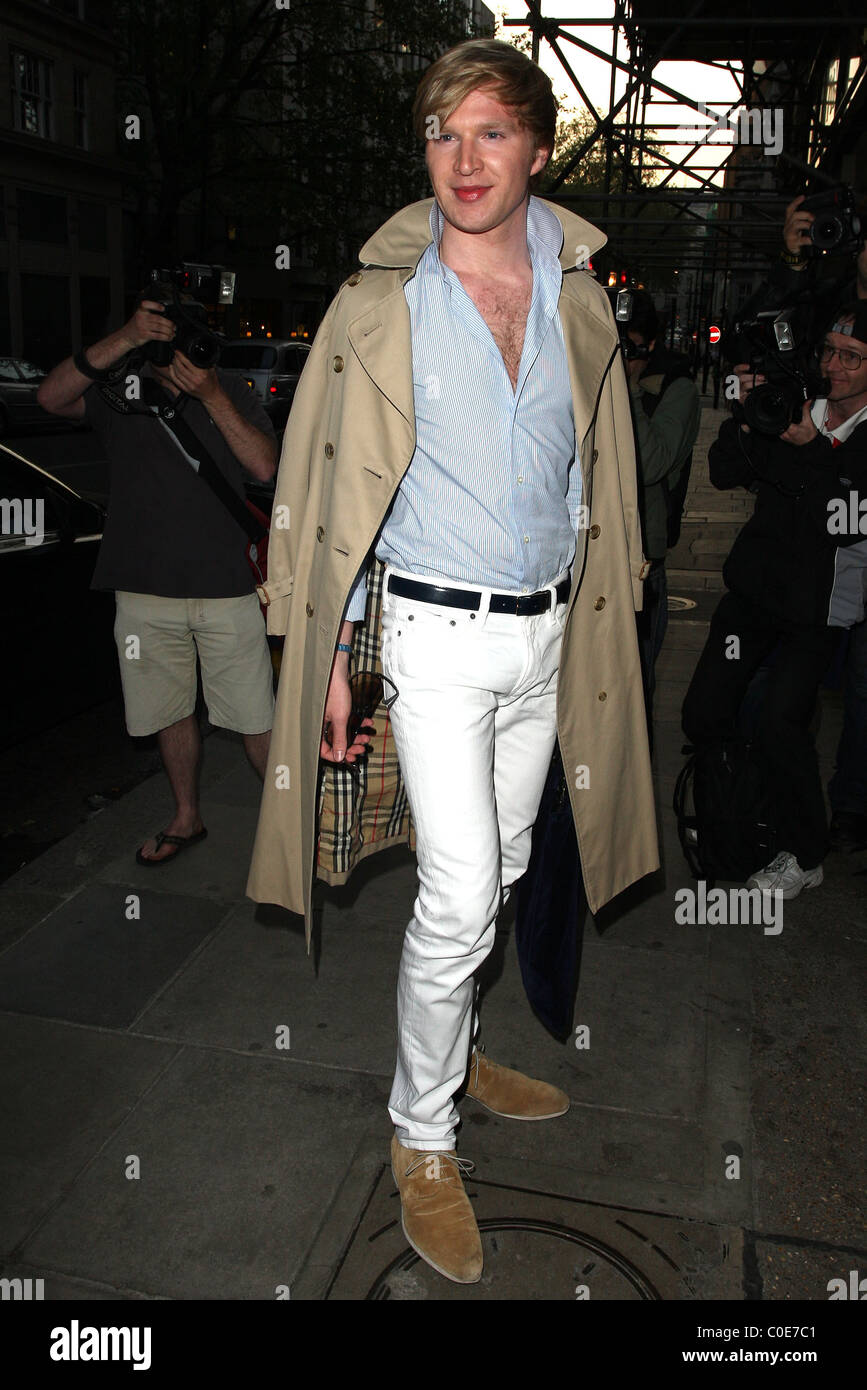 Henry Conway Belvedere Jagger Dolch-Launch-Party, Eis Dolch zu feiern ...