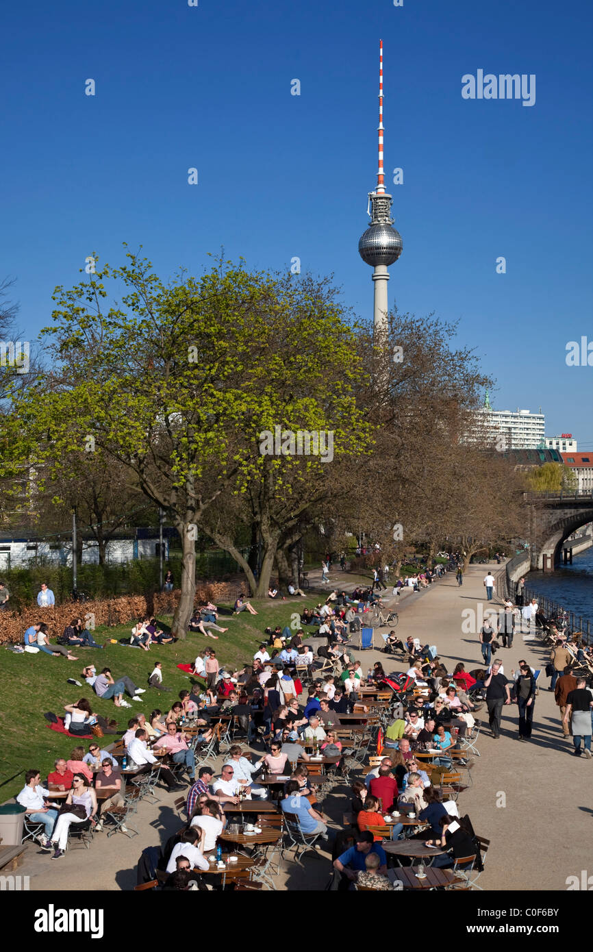 Strandbar hauptstadt strand -Fotos und -Bildmaterial in hoher Auflösung ...
