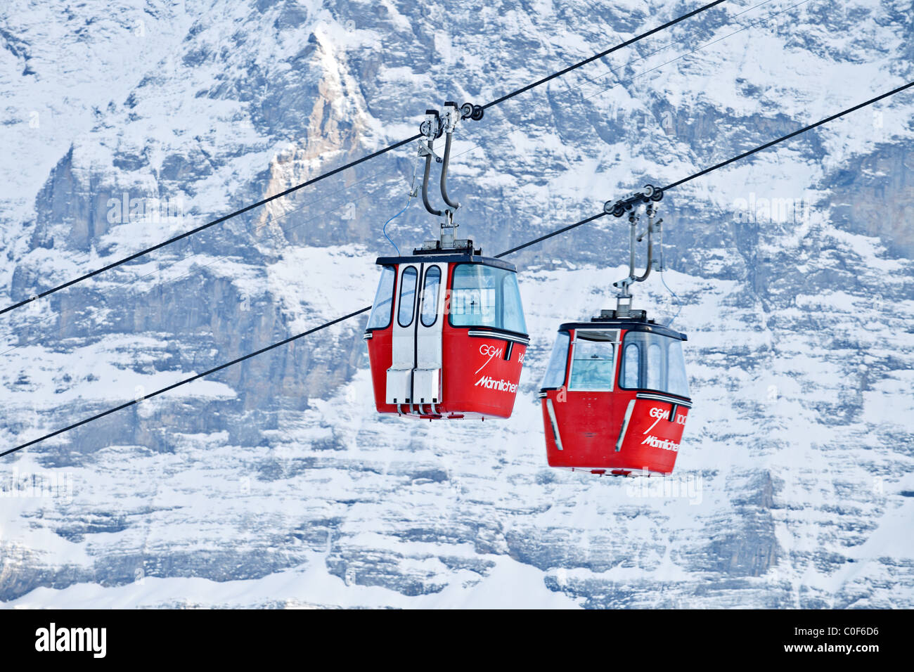 Gondelbahn von Grindelwald männlichen, Berner Oberland, Schweiz ...