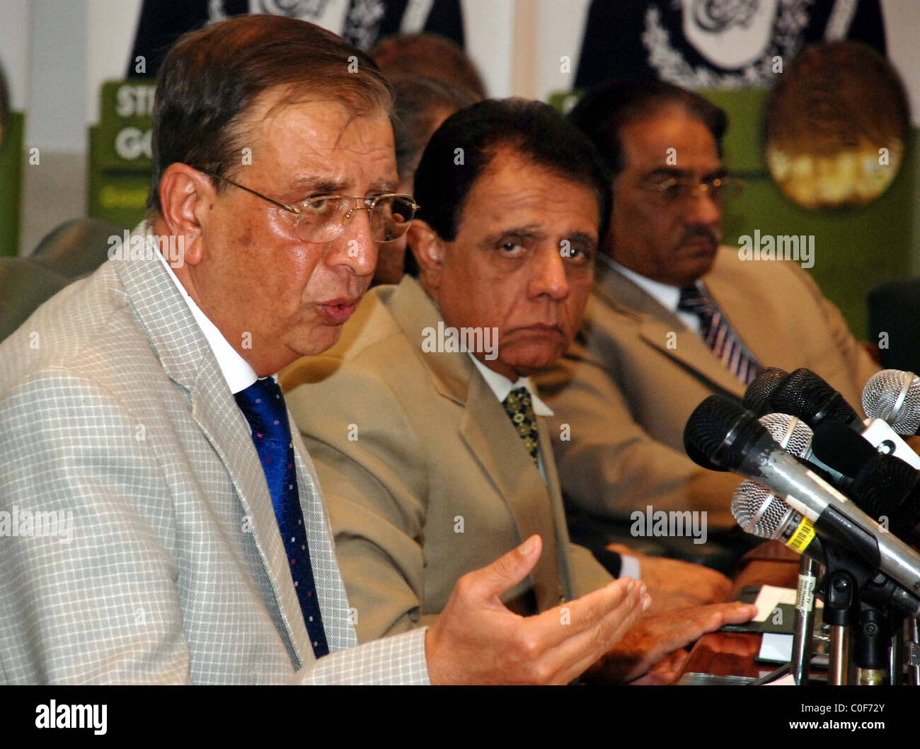 Ishtiaq ahmed -Fotos und -Bildmaterial in hoher Auflösung – Alamy