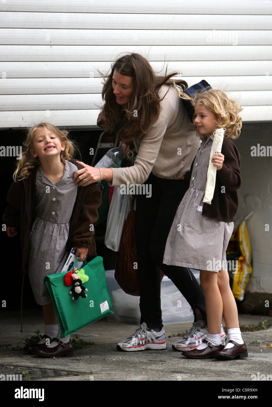 Jamie oliver und familie -Fotos und -Bildmaterial in hoher Auflösung ...