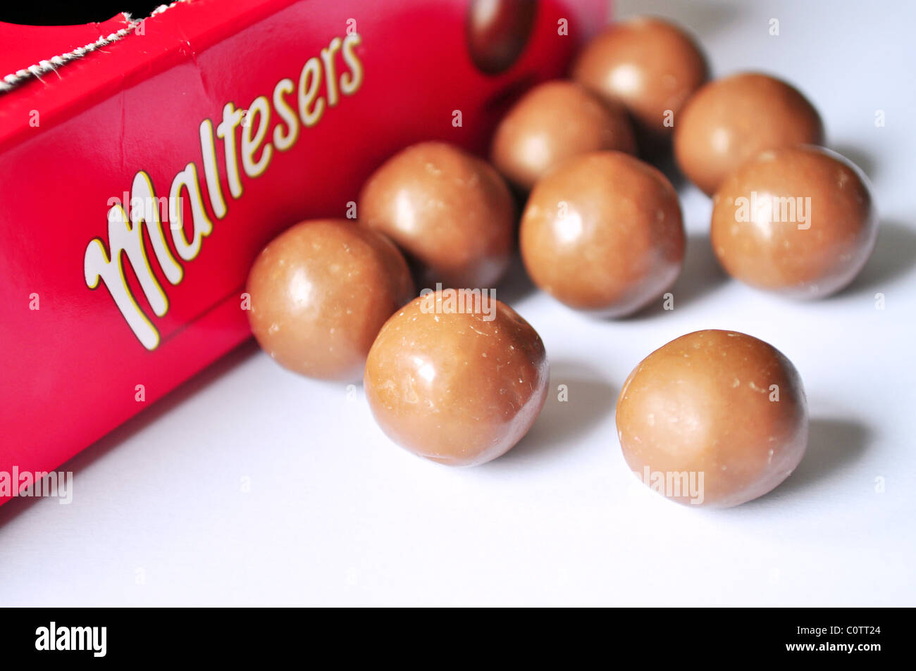 Schachtel schokolade malteser -Fotos und -Bildmaterial in hoher ...